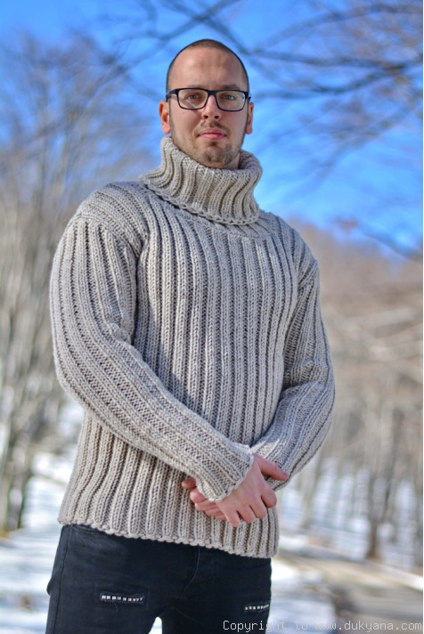 Knitted wool sweater mens T-neck ribbed pullover in oatmeal/TM54