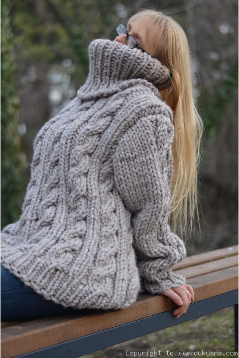 Wool blend heavy and soft mens T-neck sweater in beige/TM71